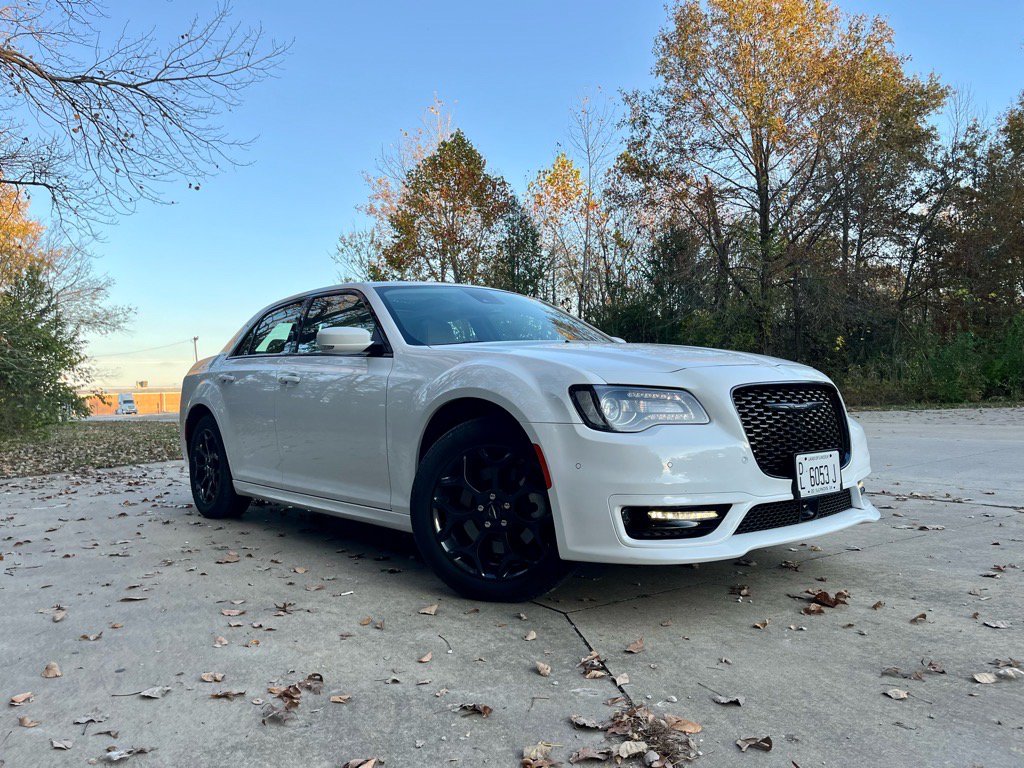 Chrysler 300c 2024