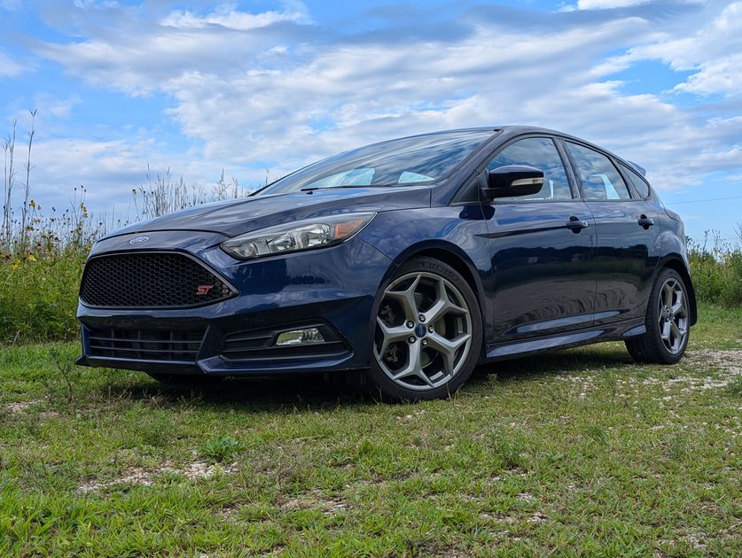 2016 Ford Focus Hatchbacks for Sale - Kelley Blue Book