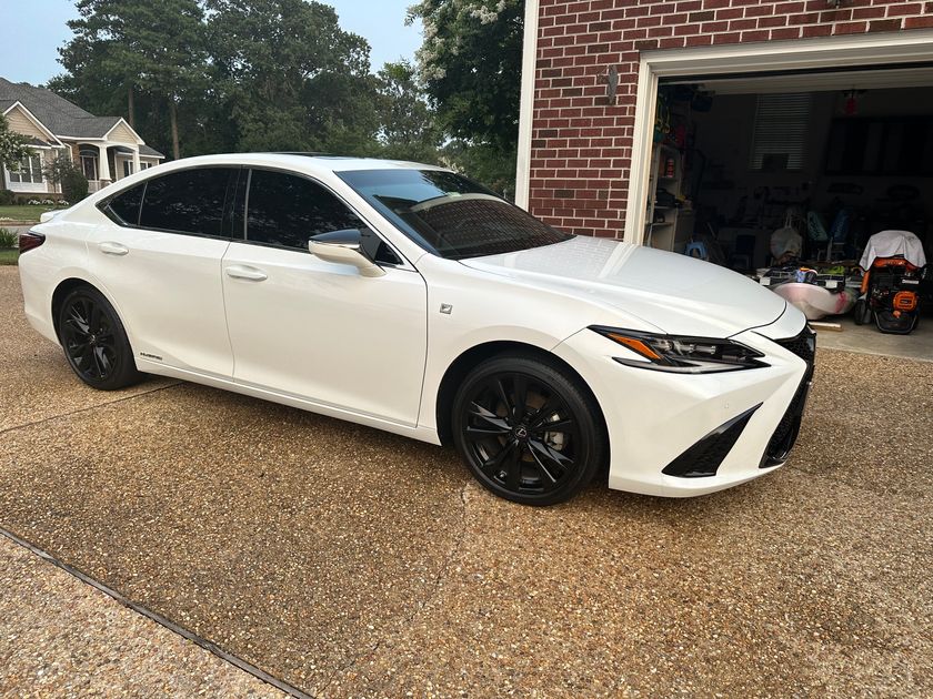 Used Lexus ES 300h F Sport for Sale Right Now - Autotrader