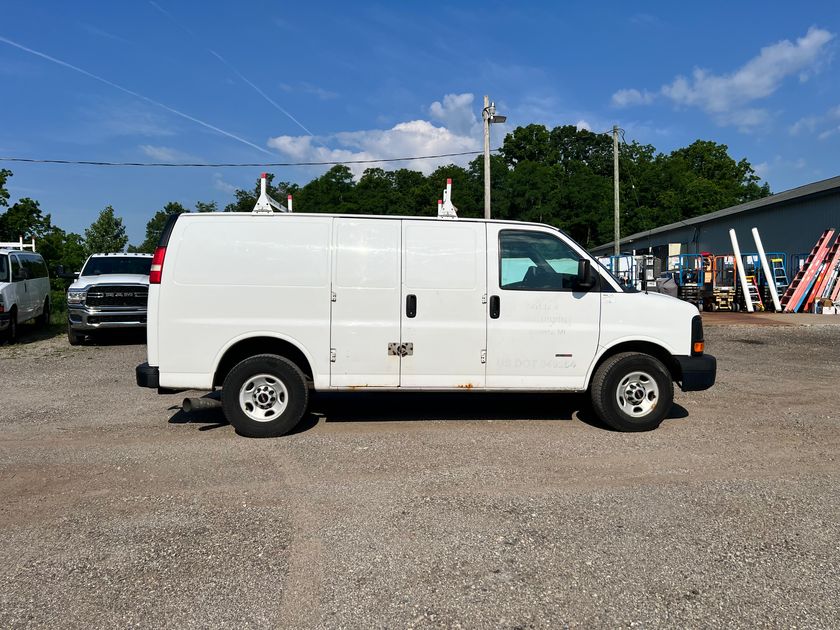 Used GMC Cargo Vans and Work Vans for Sale Near Me - Autotrader