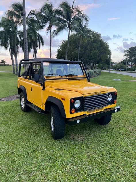 Used Land Rover Defender 90 for Sale Right Now - Autotrader