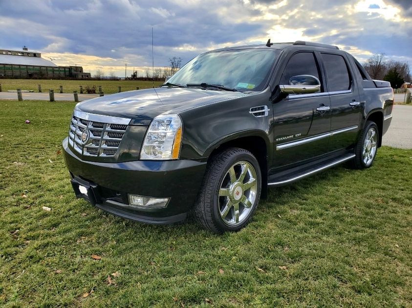 Used Cadillac Trucks for Sale - Autotrader