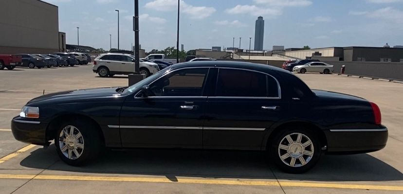 Lincoln Town Car For Sale In Houston