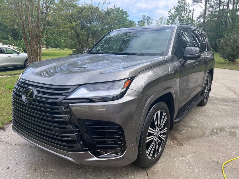 Used Lexus SUV / Crossovers for Sale - Kelley Blue Book