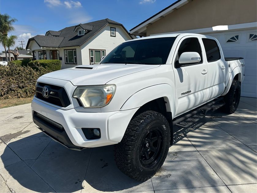 Used Toyota Tacoma PreRunner for Sale Near Me - Autotrader