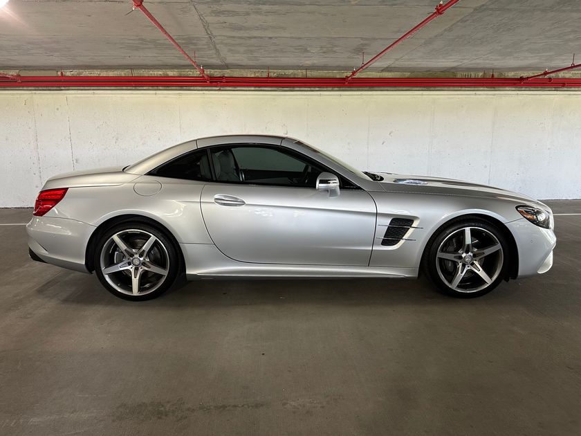 Used 2017 Mercedes-Benz SL 550 for Sale - Autotrader