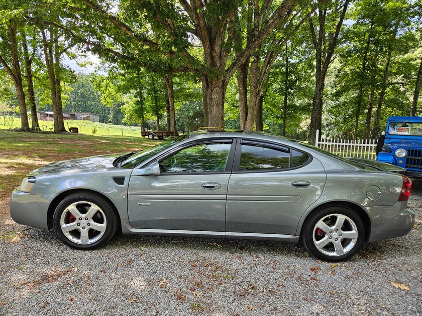 Used Pontiac Grand Prix GXP for Sale - Autotrader
