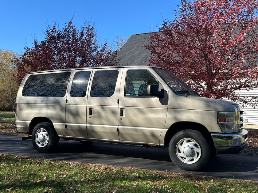 Used Ford E-150 and Econoline 150 Vans for Sale Near Me - Autotrader