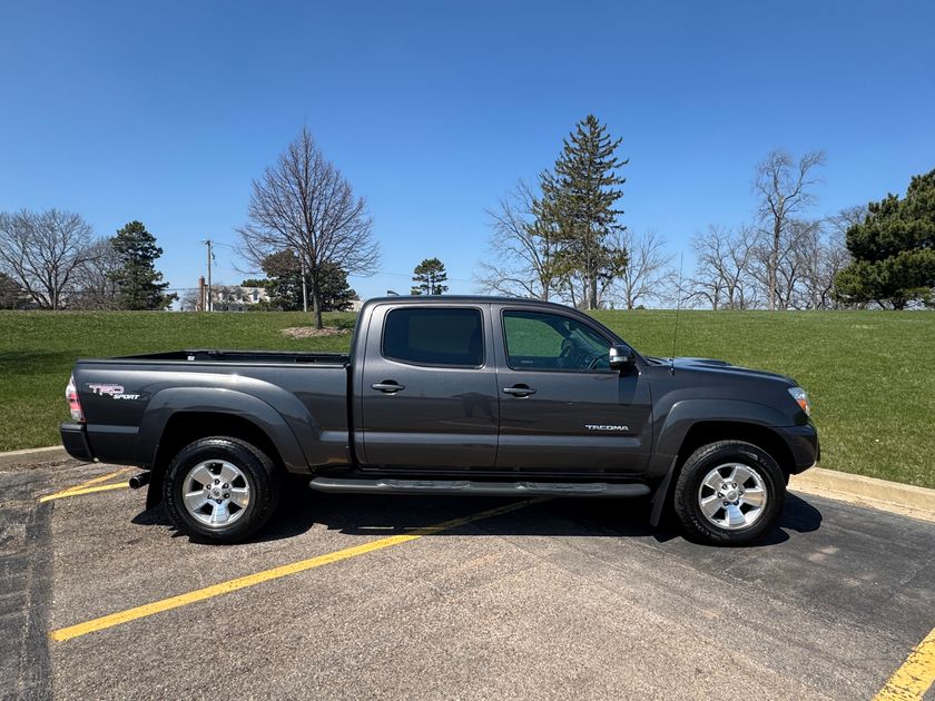 Used Toyota Tacomas for Sale Near Me in Northbrook, IL - Autotrader