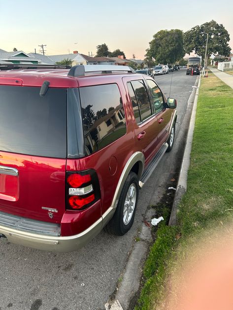 Used Ford Explorer Vehicles with AWD/4WD for Sale in Los Angeles, CA ...