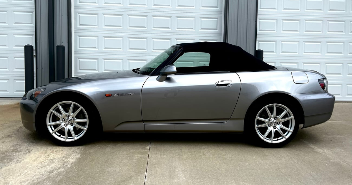 2004 Honda S2000 Convertibles for Sale - Kelley Blue Book
