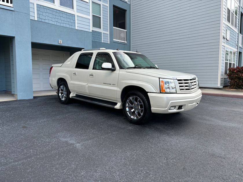 Used Cadillac Trucks for Sale - Autotrader