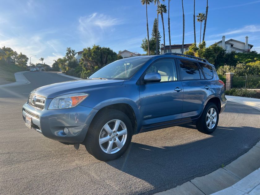2007 Toyota RAV4 for Sale - Kelley Blue Book