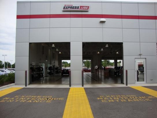 Toyota of Naperville : Naperville, IL 60540 Car Dealership, and Auto ...